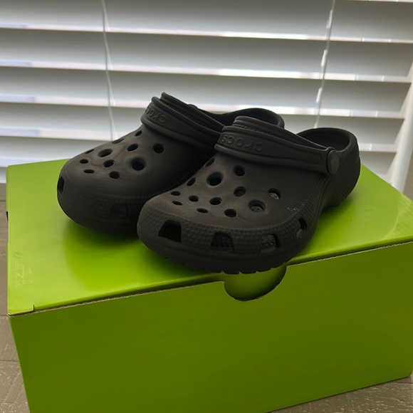CROCS | Shoes | Kids Size 1 Crocs | Poshmark